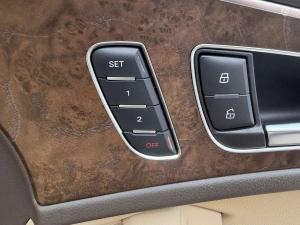 Grey Audi A6 2011 in Kaunas, with an engine capacity of 3.00 L and mileage of 247 thousand km for 9650 €, photo 36 on AUTOMOTO.COM.LV