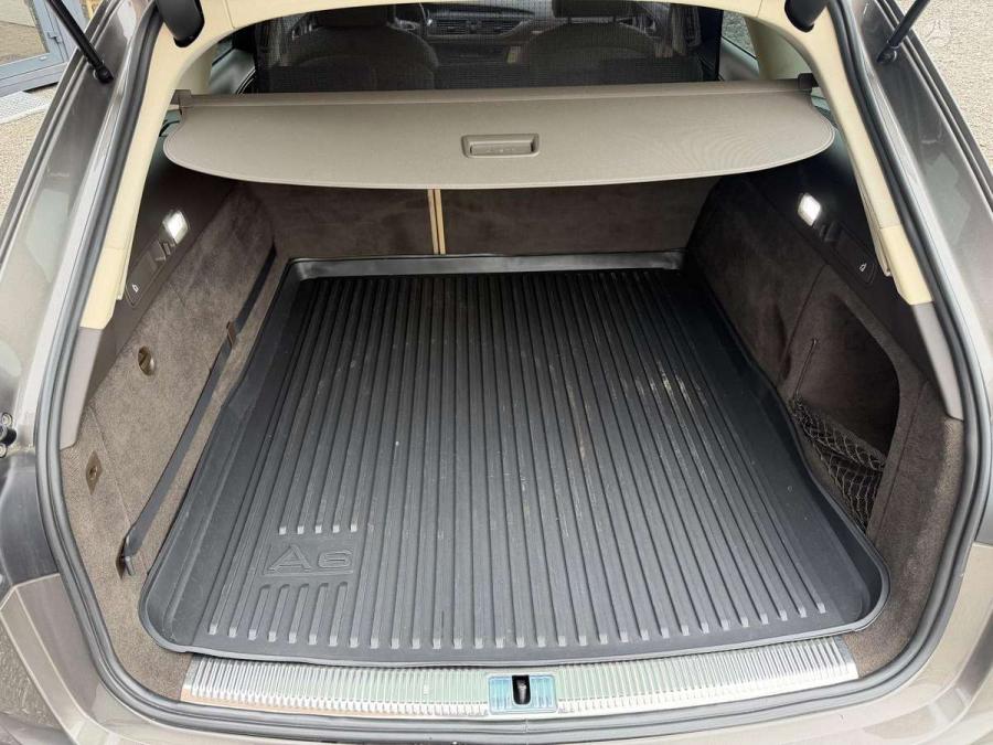 Grey Audi A6 2011 in Kaunas, with an engine capacity of 3.00 L and mileage of 247 thousand km for 9650 €, photo 42 on AUTOMOTO.COM.LV