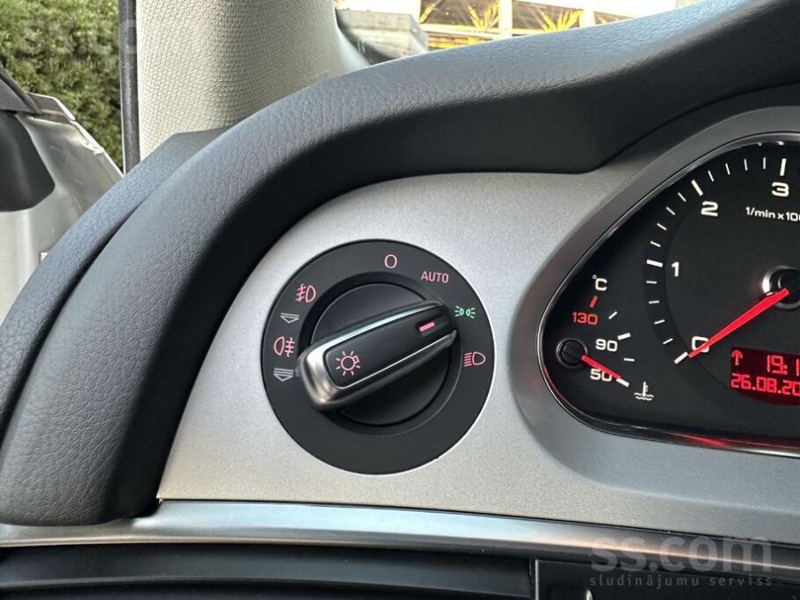 Grey Audi A6 2011 in Tukums, with an engine capacity of 2.00 L and mileage of 184 thousand km for 7490 €, photo 22 on AUTOMOTO.COM.LV