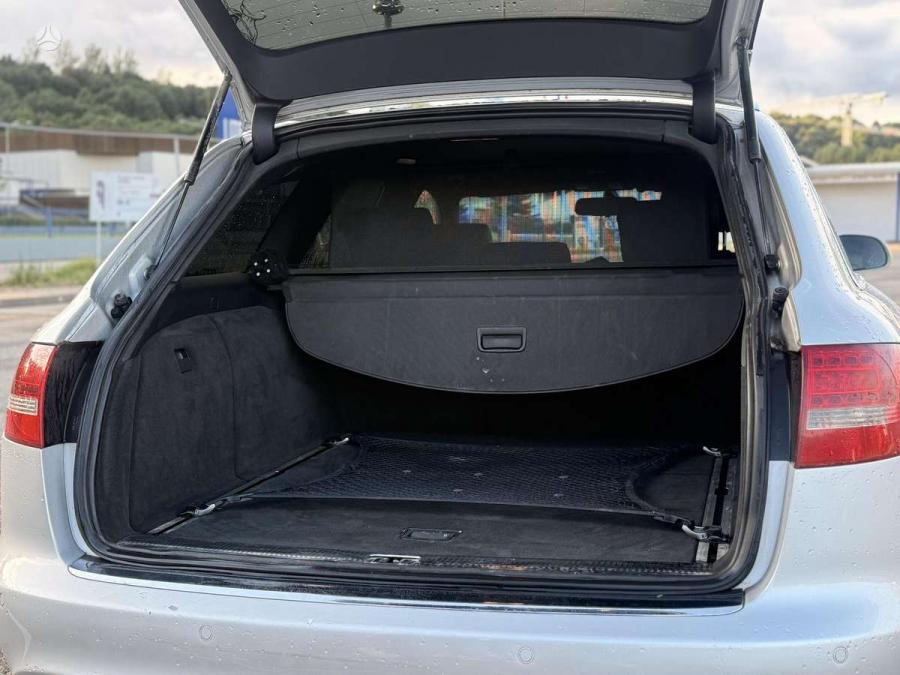 Pelēks Audi A6 2011 Viļņa, ar dzinēja tilpumu 2.97 L un nobraukumu 335 tūkst. km par 6500 €, foto 8 vietnē AUTOMOTO.COM.LV
