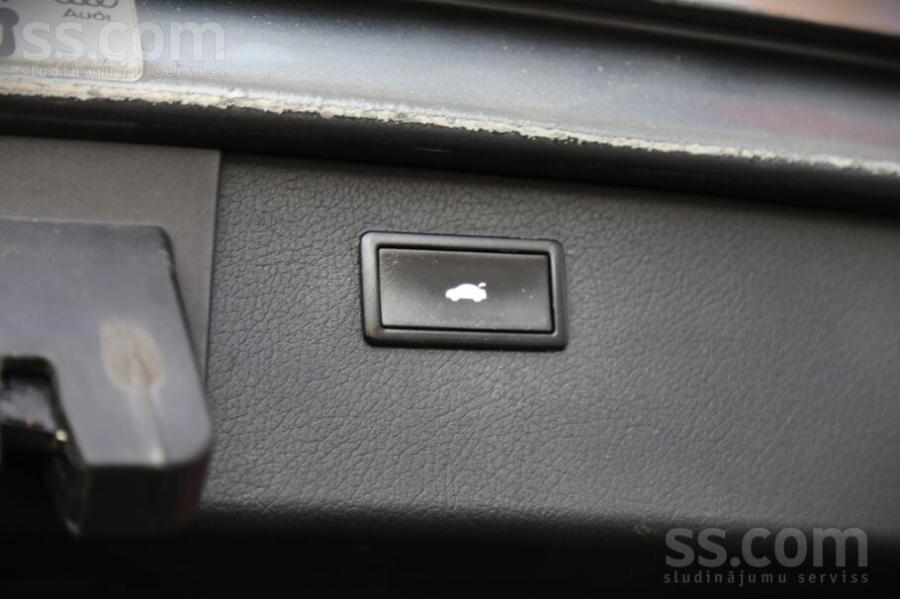 Grey Audi A6 2011 in Riga, with an engine capacity of 3.00 L and mileage of 332 thousand km for 4995 €, photo 21 on AUTOMOTO.COM.LV