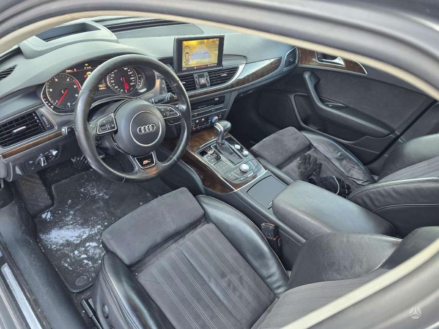 Grey Audi A6 2012 in Marijampole, with an engine capacity of 2.97 L and mileage of 399 thousand km for 8300 €, photo 7 on AUTOMOTO.COM.LV
