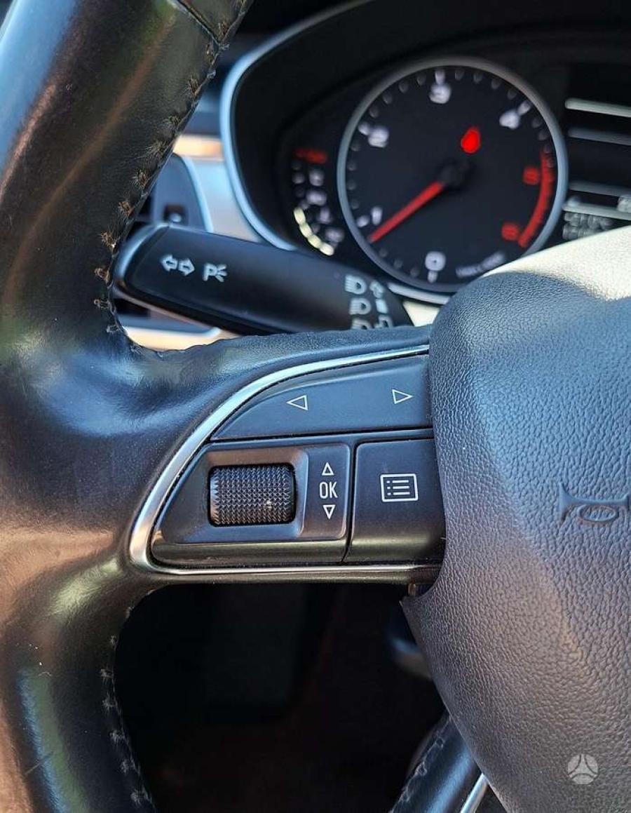 Pelēks Audi A6 2012 Kretinga, ar dzinēja tilpumu 2.97 L un nobraukumu 355 tūkst. km par 8499 €, foto 36 vietnē AUTOMOTO.COM.LV