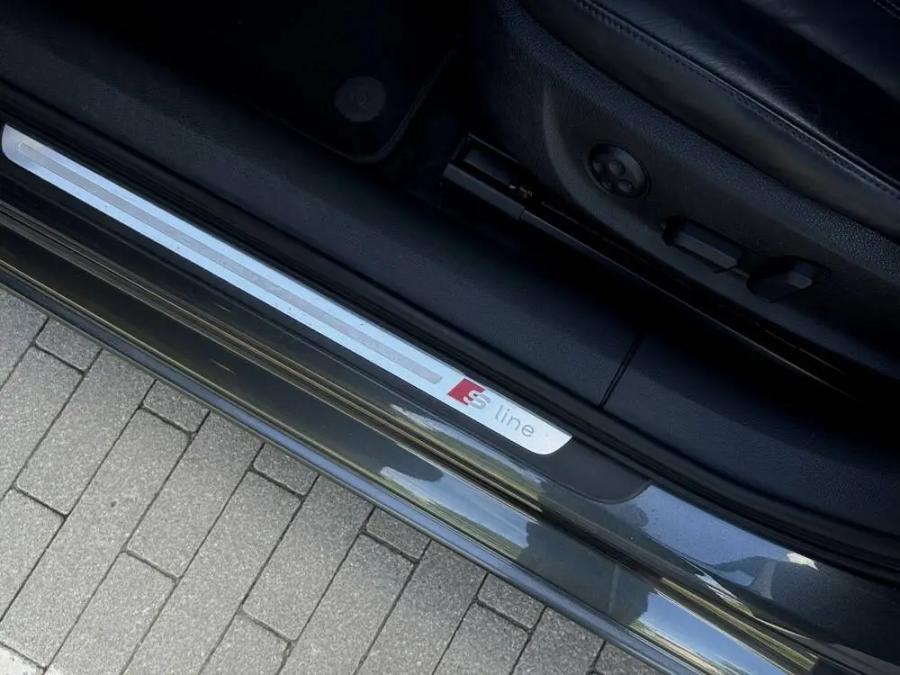 Pelēks Audi A6 2012 Rēzekne, ar dzinēja tilpumu 3.00 L un nobraukumu 269 tūkst. km par 12990 €, foto 14 vietnē AUTOMOTO.COM.LV