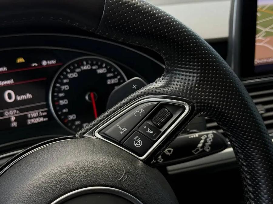 Pelēks Audi A6 2012 Rēzekne, ar dzinēja tilpumu 3.00 L un nobraukumu 269 tūkst. km par 12990 €, foto 27 vietnē AUTOMOTO.COM.LV