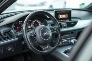 Pelēks Audi A6 2012 Liepāja, ar dzinēja tilpumu 3.00 L un nobraukumu 296 tūkst. km par 15500 €, foto 14 vietnē AUTOMOTO.COM.LV
