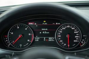 Pelēks Audi A6 2012 Liepāja, ar dzinēja tilpumu 3.00 L un nobraukumu 296 tūkst. km par 15500 €, foto 15 vietnē AUTOMOTO.COM.LV