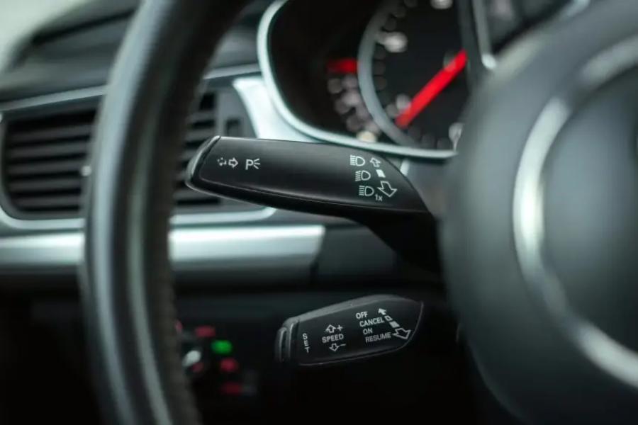 Pelēks Audi A6 2012 Liepāja, ar dzinēja tilpumu 3.00 L un nobraukumu 296 tūkst. km par 15500 €, foto 26 vietnē AUTOMOTO.COM.LV