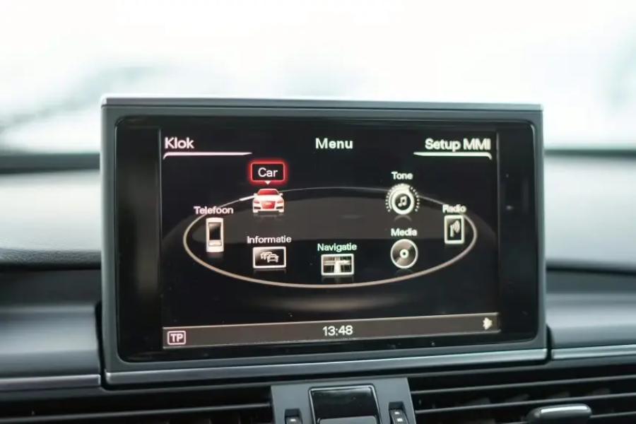 Pelēks Audi A6 2012 Liepāja, ar dzinēja tilpumu 3.00 L un nobraukumu 296 tūkst. km par 15500 €, foto 30 vietnē AUTOMOTO.COM.LV