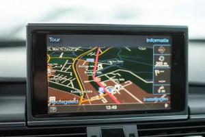 Pelēks Audi A6 2012 Liepāja, ar dzinēja tilpumu 3.00 L un nobraukumu 296 tūkst. km par 15500 €, foto 32 vietnē AUTOMOTO.COM.LV