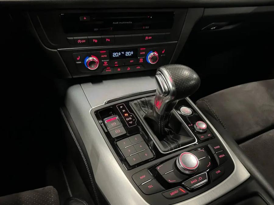Grey Audi A6 2012 in Jurmala, with an engine capacity of 3.00 L and mileage of 207 thousand km for 11850 €, photo 27 on AUTOMOTO.COM.LV