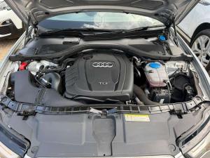 Pelēks Audi A6 2012 Marijampole, ar dzinēja tilpumu 1.97 L un nobraukumu 170 tūkst. km par 3250 €, foto 13 vietnē AUTOMOTO.COM.LV