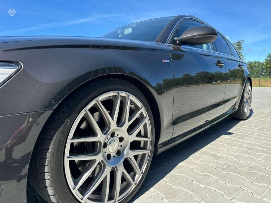 Grey Audi A6 2012 in Klaipeda, with an engine capacity of 2.97 L and mileage of 278 thousand km for 9100 €, photo 15 on AUTOMOTO.COM.LV