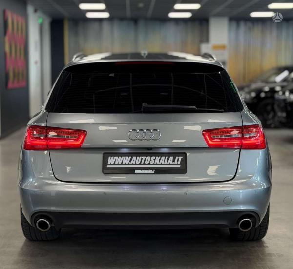 Audi A6 2012 in Klaipeda on AUTOMOTO.COM.LV Grey Audi A6 2012 in Klaipeda, with an engine capacity of 3.00 L and mileage of 262 thousand km for 10900 €, photo 5 on AUTOMOTO.COM.LV
