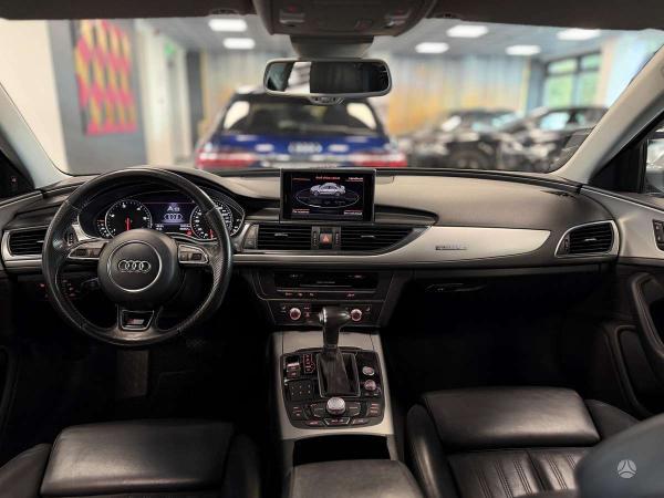 Audi A6 2012 in Klaipeda on AUTOMOTO.COM.LV Grey Audi A6 2012 in Klaipeda, with an engine capacity of 3.00 L and mileage of 262 thousand km for 10900 €, photo 7 on AUTOMOTO.COM.LV