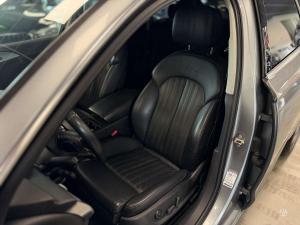 Grey Audi A6 2012 in Klaipeda, with an engine capacity of 3.00 L and mileage of 262 thousand km for 10900 €, photo 34 on AUTOMOTO.COM.LV