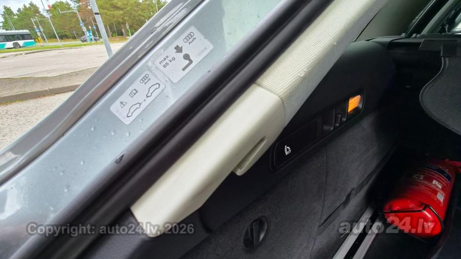 Pelēks Audi A6 2012 Tallina, ar dzinēja tilpumu 3.00 L un nobraukumu 331 tūkst. km par 10490 €, foto 20 vietnē AUTOMOTO.COM.LV