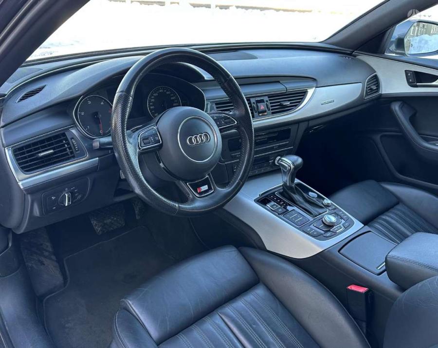 Grey Audi A6 2013 in Raseiniai, with an engine capacity of 2.97 L and mileage of 278 thousand km for 9850 €, photo 12 on AUTOMOTO.COM.LV