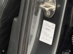 Grey Audi A6 2013 in Vilnius, with an engine capacity of 2.97 L and mileage of 332 thousand km for 11900 €, photo 28 on AUTOMOTO.COM.LV