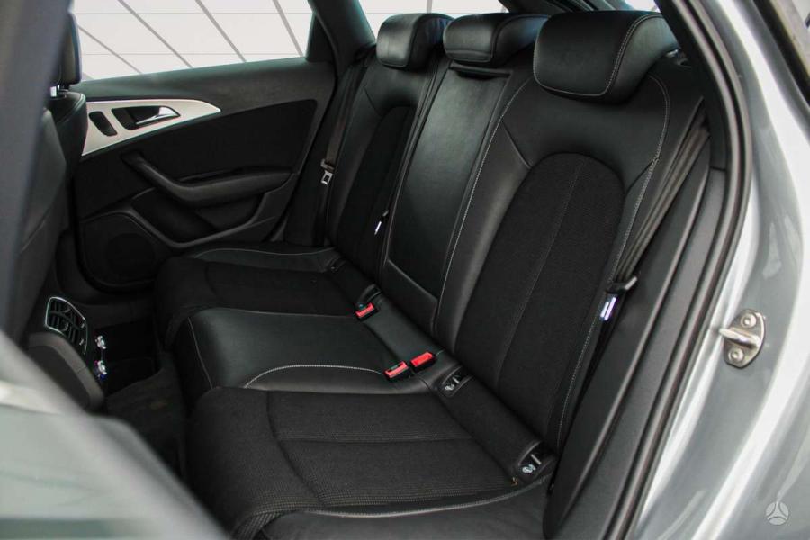 Grey Audi A6 2013 in Kaunas, with an engine capacity of 3.00 L and mileage of 279 thousand km for 9890 €, photo 12 on AUTOMOTO.COM.LV
