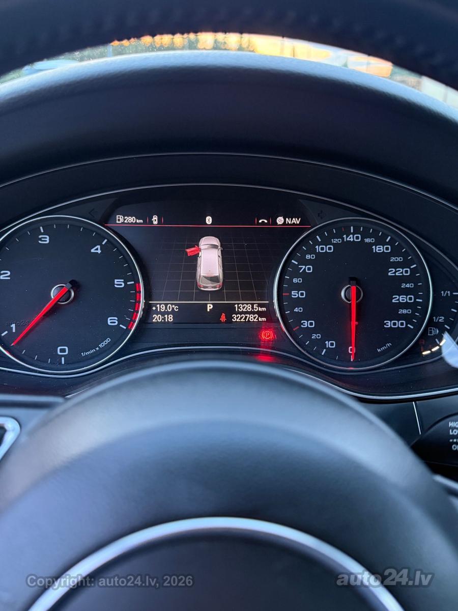 Grey Audi A6 2013 in Tallinn, with an engine capacity of 3.00 L and mileage of 322 thousand km for 9499 €, photo 8 on AUTOMOTO.COM.LV