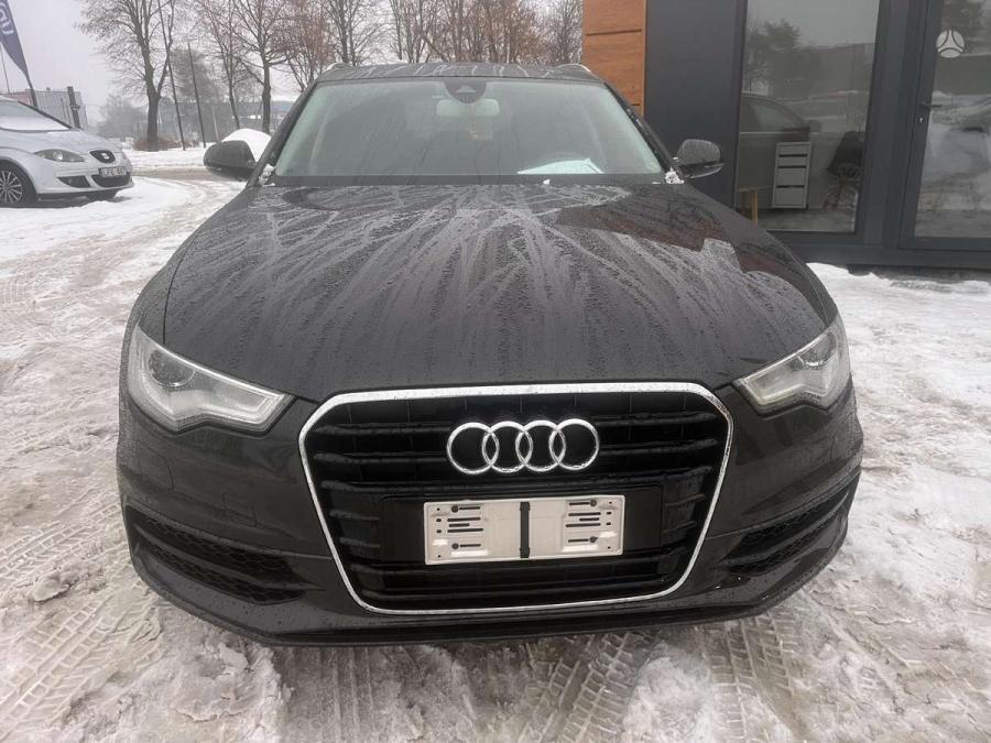 Grey Audi A6 2014 in Kaunas, with an engine capacity of 3.00 L and mileage of 315 thousand km for 10900 €, photo 8 on AUTOMOTO.COM.LV
