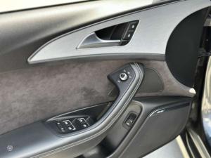 Grey Audi A6 2014 in Vilnius, with an engine capacity of 2.97 L and mileage of 255 thousand km for 10500 €, photo 27 on AUTOMOTO.COM.LV