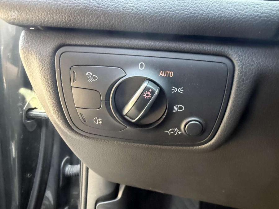 Pelēks Audi A6 2014 Kauņa, ar dzinēja tilpumu 3.00 L un nobraukumu 300 tūkst. km par 8950 €, foto 22 vietnē AUTOMOTO.COM.LV