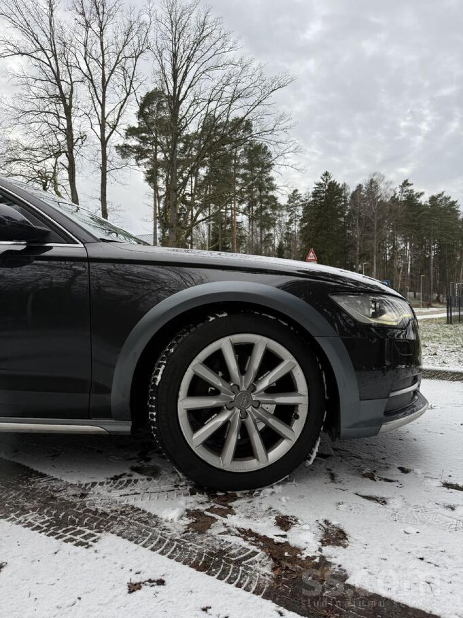 Grey Audi A6 2014 in Riga, with an engine capacity of 3.00 L and mileage of 334 thousand km for 12700 €, photo 5 on AUTOMOTO.COM.LV