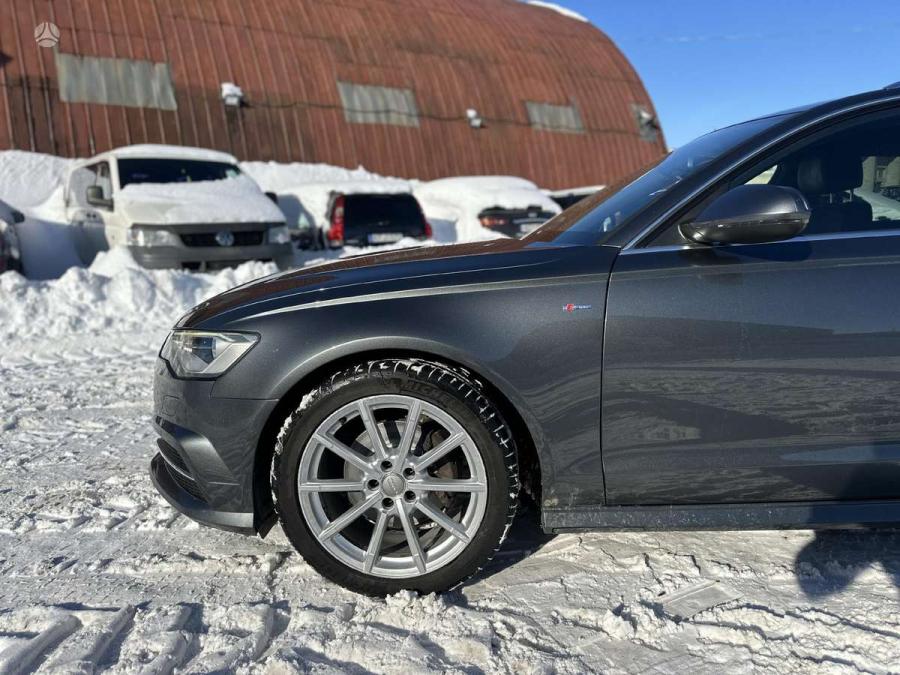 Grey Audi A6 2015 in Siauliai, with an engine capacity of 1.97 L and mileage of 264 thousand km for 12900 €, photo 4 on AUTOMOTO.COM.LV
