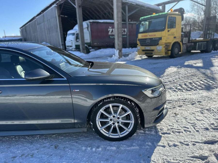 Grey Audi A6 2015 in Siauliai, with an engine capacity of 1.97 L and mileage of 264 thousand km for 12900 €, photo 5 on AUTOMOTO.COM.LV
