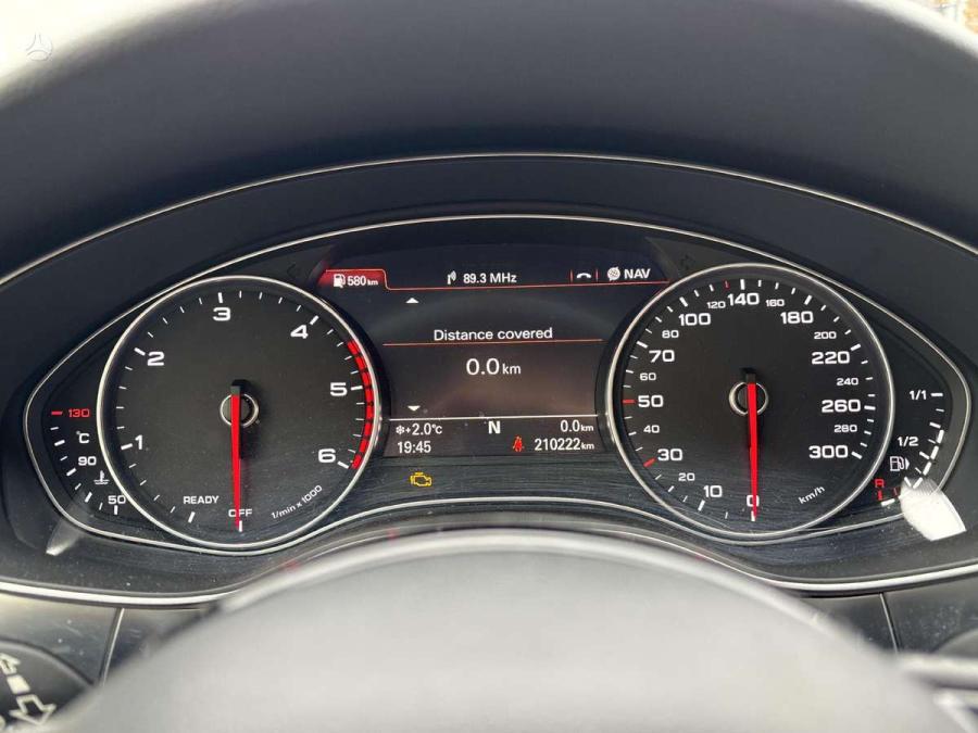 Grey Audi A6 2015 in Vilnius, with an engine capacity of 2.97 L and mileage of 210 thousand km for 10700 €, photo 25 on AUTOMOTO.COM.LV