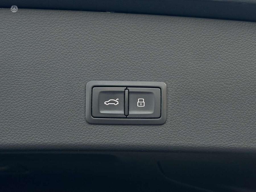 Grey Audi A6 2015 in Vilnius, with an engine capacity of 2.97 L and mileage of 215 thousand km for 18999 €, photo 13 on AUTOMOTO.COM.LV