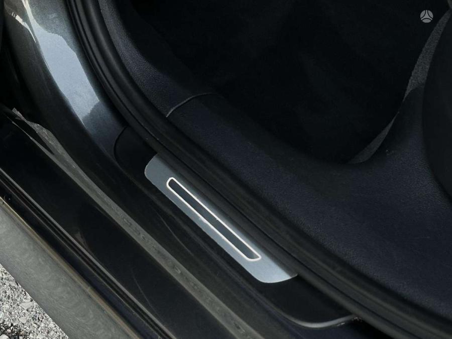 Grey Audi A6 2015 in Vilnius, with an engine capacity of 2.97 L and mileage of 215 thousand km for 18999 €, photo 25 on AUTOMOTO.COM.LV