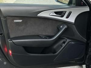 Grey Audi A6 2015 in Vilnius, with an engine capacity of 2.97 L and mileage of 215 thousand km for 18999 €, photo 29 on AUTOMOTO.COM.LV