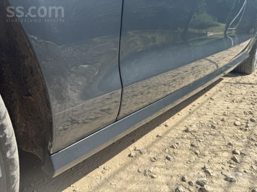 Grey Audi A6 2015 in Rezekne, with an engine capacity of 3.00 L and mileage of 262 thousand km for 13900 €, photo 15 on AUTOMOTO.COM.LV