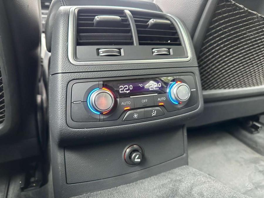 Grey Audi A6 2015 in Vilnius, with an engine capacity of 1.97 L and mileage of 271 thousand km for 12900 €, photo 32 on AUTOMOTO.COM.LV