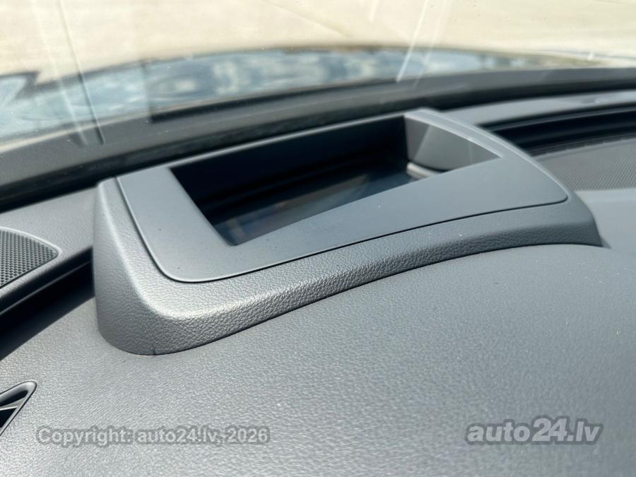 Grey Audi A6 2015 in Tartu, with an engine capacity of 3.00 L and mileage of 338 thousand km for 17950 €, photo 12 on AUTOMOTO.COM.LV