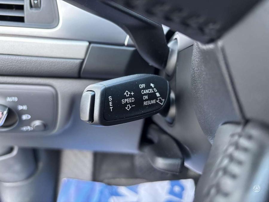 Pelēks Audi A6 2015 Kauņa, ar dzinēja tilpumu 1.97 L un nobraukumu 210 tūkst. km par 13700 €, foto 26 vietnē AUTOMOTO.COM.LV