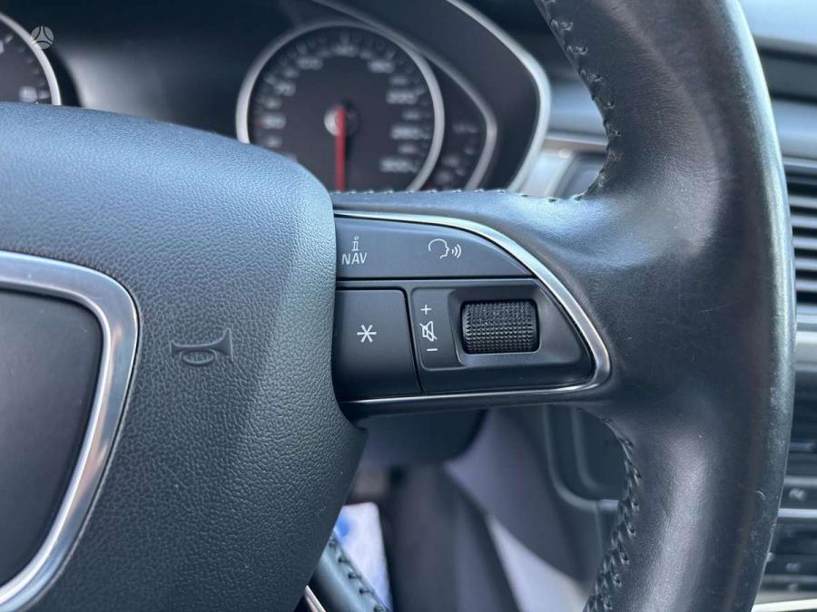 Pelēks Audi A6 2015 Kauņa, ar dzinēja tilpumu 1.97 L un nobraukumu 210 tūkst. km par 13700 €, foto 28 vietnē AUTOMOTO.COM.LV