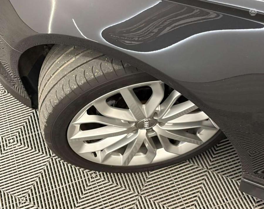 Grey Audi A6 2015 in Marijampole, with an engine capacity of 1.97 L and mileage of 293 thousand km for 13999 €, photo 23 on AUTOMOTO.COM.LV