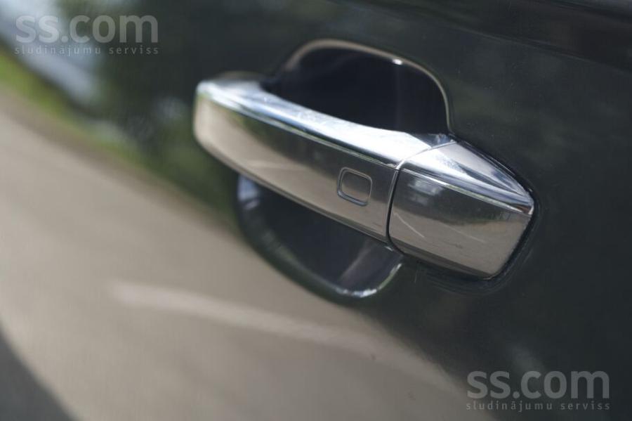 Grey Audi A6 2015 in Riga, with an engine capacity of 3.00 L and mileage of 226 thousand km for 21900 €, photo 11 on AUTOMOTO.COM.LV