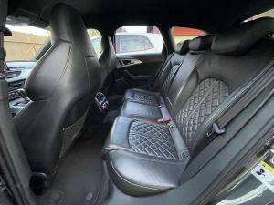 Pelēks Audi A6 2015 Viļņa, ar dzinēja tilpumu 3.00 L un nobraukumu 239 tūkst. km par 16999 €, foto 19 vietnē AUTOMOTO.COM.LV