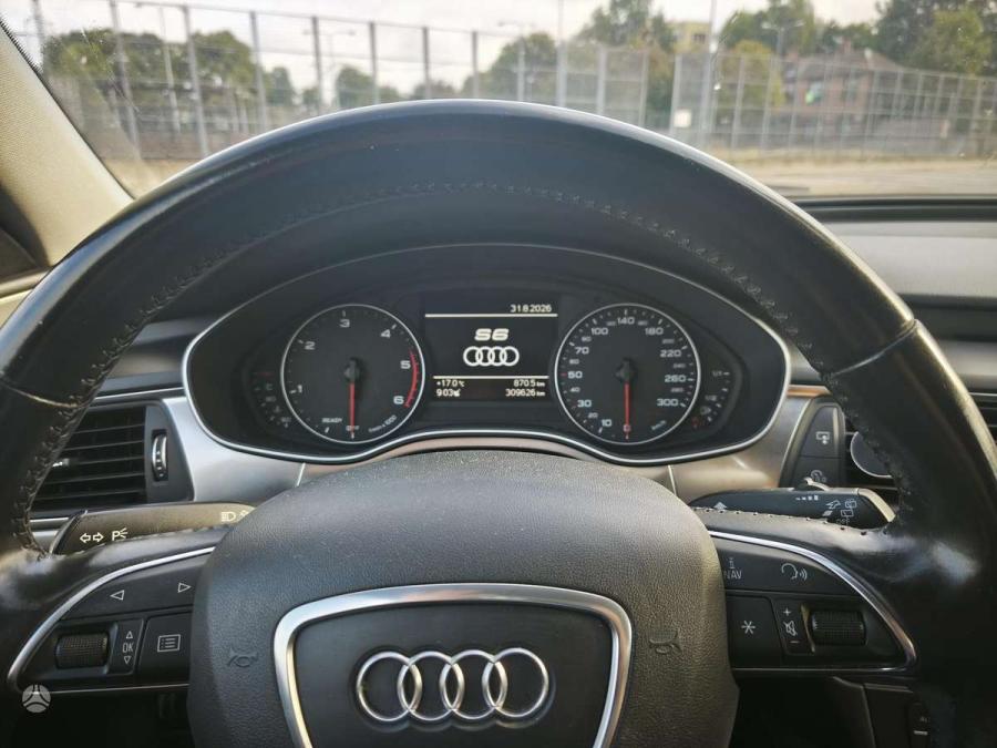 Grey Audi A6 2015 in Telschi, with an engine capacity of 2.97 L and mileage of 310 thousand km for 10500 €, photo 27 on AUTOMOTO.COM.LV