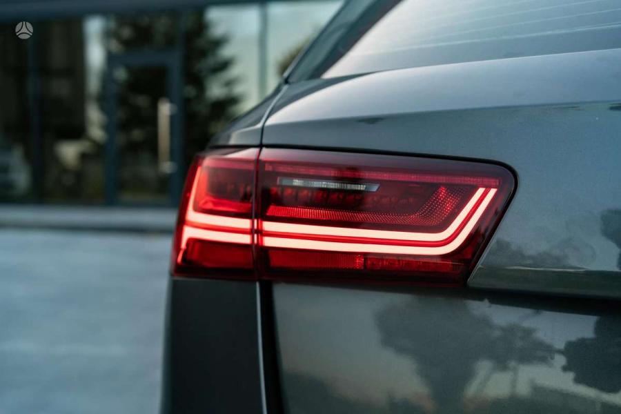 Grey Audi A6 2015 in Klaipeda, with an engine capacity of 2.97 L and mileage of 316 thousand km for 17100 €, photo 9 on AUTOMOTO.COM.LV