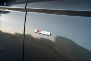 Grey Audi A6 2015 in Klaipeda, with an engine capacity of 2.97 L and mileage of 316 thousand km for 17100 €, photo 18 on AUTOMOTO.COM.LV