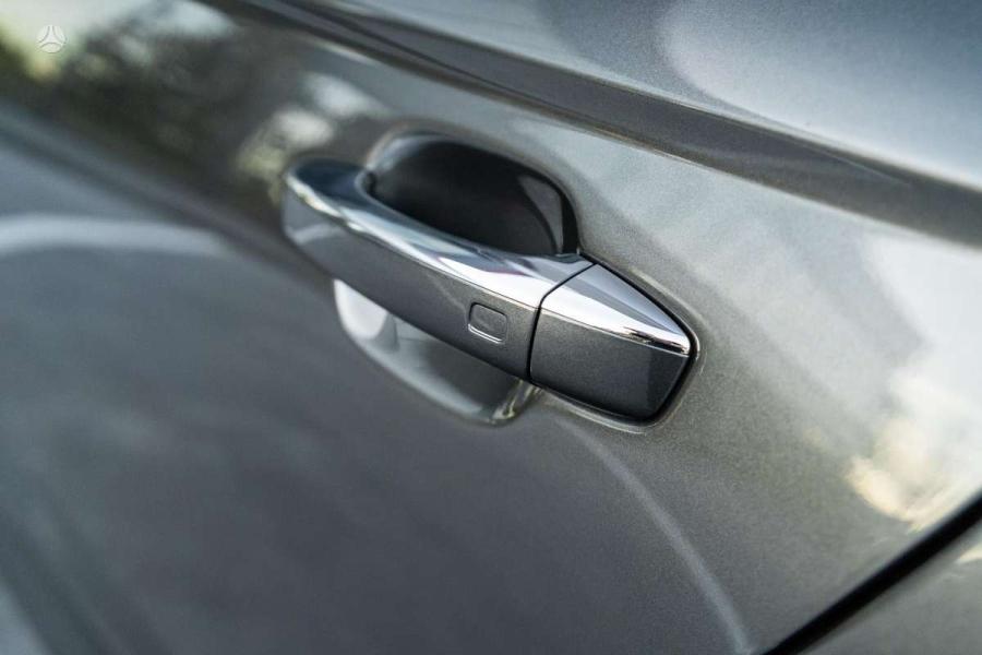 Grey Audi A6 2015 in Klaipeda, with an engine capacity of 2.97 L and mileage of 316 thousand km for 17100 €, photo 33 on AUTOMOTO.COM.LV