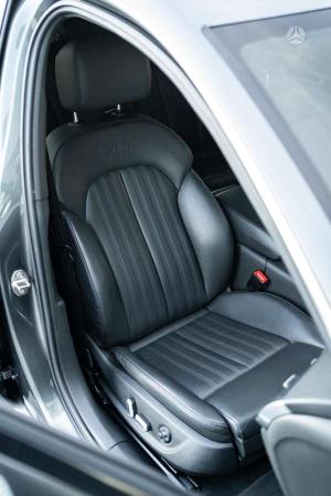 Grey Audi A6 2015 in Klaipeda, with an engine capacity of 2.97 L and mileage of 316 thousand km for 17100 €, photo 40 on AUTOMOTO.COM.LV