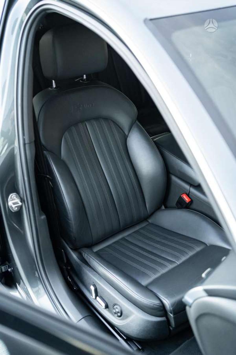Grey Audi A6 2015 in Klaipeda, with an engine capacity of 2.97 L and mileage of 316 thousand km for 17100 €, photo 40 on AUTOMOTO.COM.LV