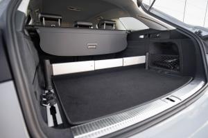 Pelēks Audi A6 2015 Rīga, ar dzinēja tilpumu 3.00 L un nobraukumu 282 tūkst. km par 12990 €, foto 35 vietnē AUTOMOTO.COM.LV